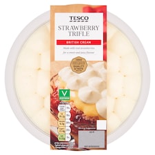 Tesco Strawberry Trifle 600G - Tesco Groceries