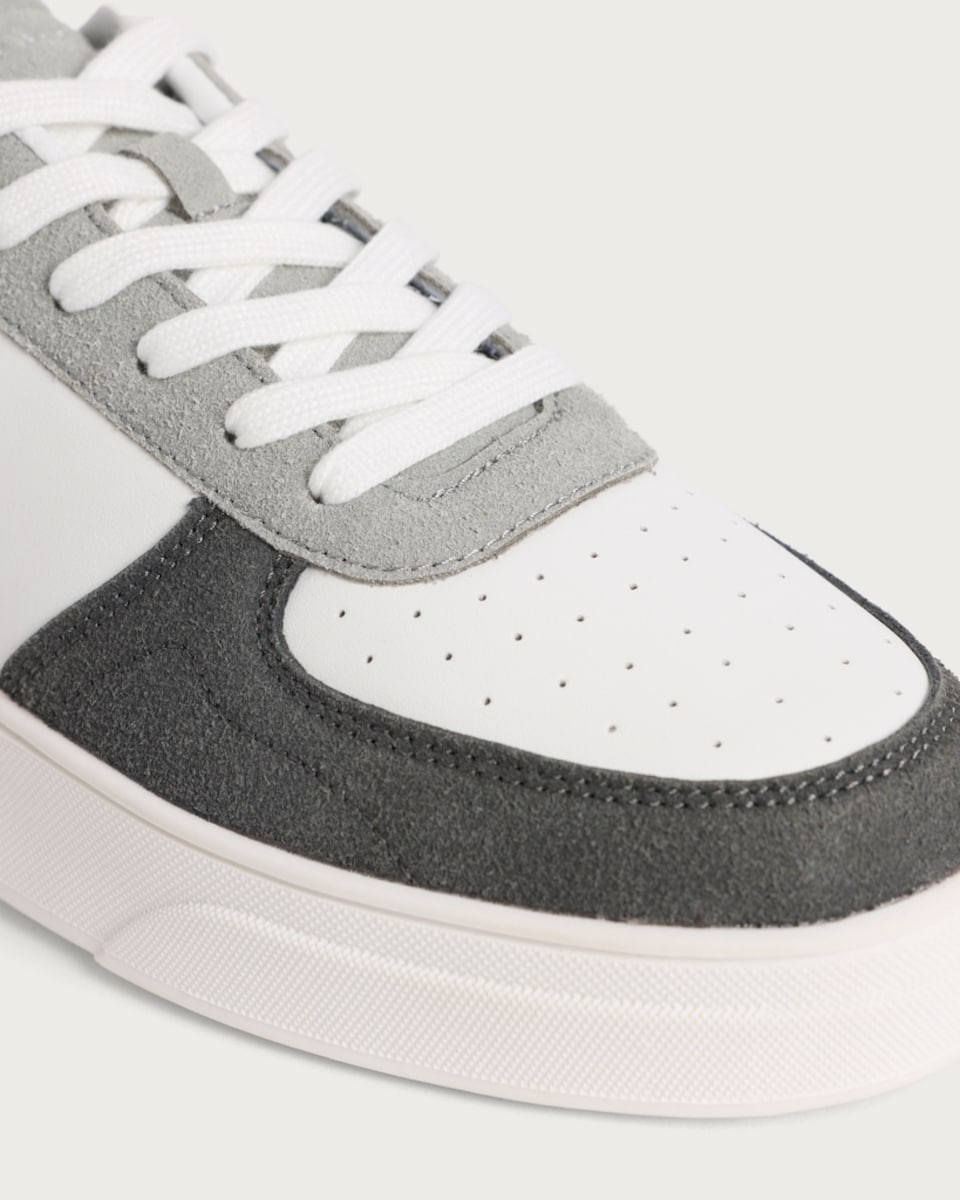 Peter Werth Panelled Lace Up Trainers in White - Tesco Groceries