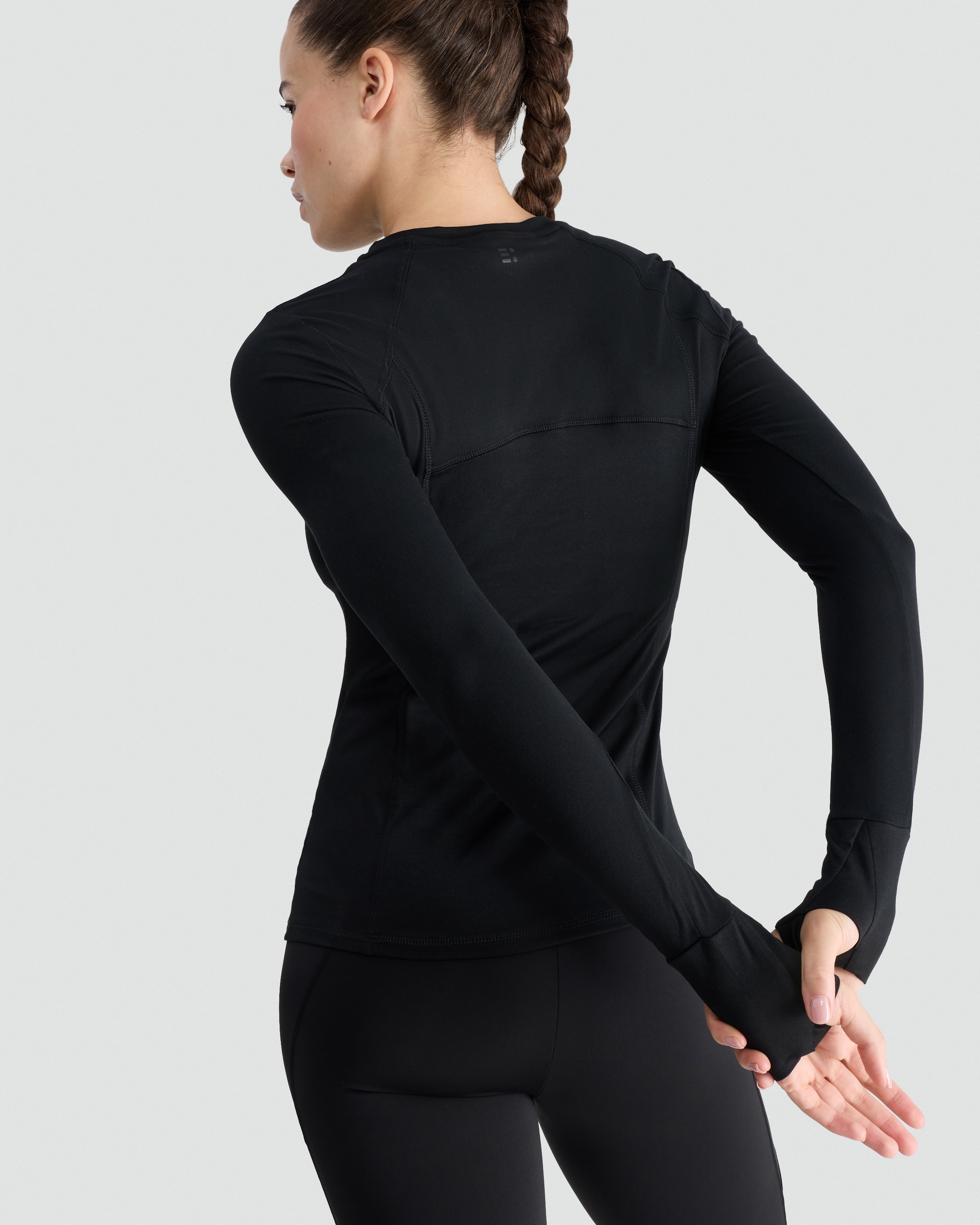 F&F Active Quick Dry Long Sleeved Top in Black - Tesco Groceries