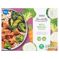 Tesco Beautifully Balanced Beef & Broccoli Stroganoff 400G - Tesco ...