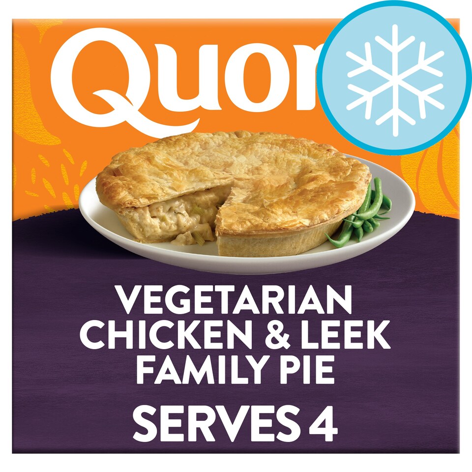 Quorn Vegetarian Chicken & Leek Family Pie 680G - Tesco Groceries