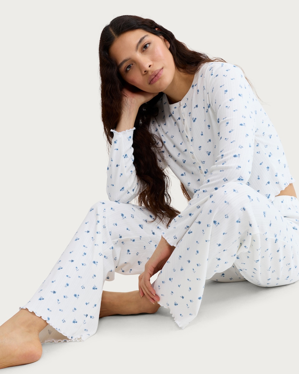 F&F Pointelle Floral Print Pyjama Bottoms in Cream - Tesco Groceries