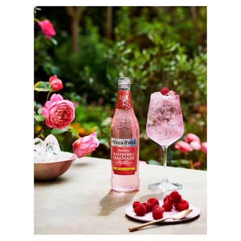 Fever Tree Sparkling Refreshingly Raspberry Lemonade soft drink 500Ml ...