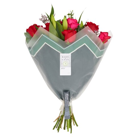 Finest Rose & Lily Bouquet - Tesco Groceries
