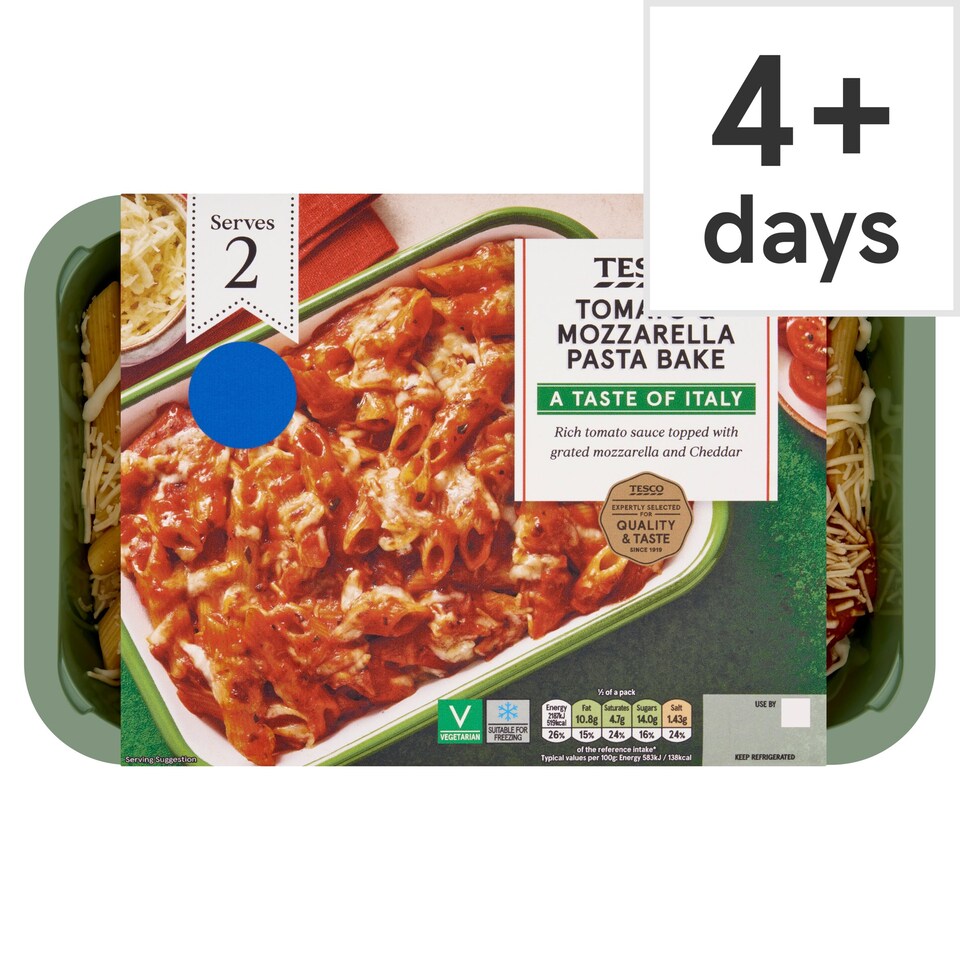 Tesco Tomato & Mozzarella Pasta Bake 750G - Tesco Groceries