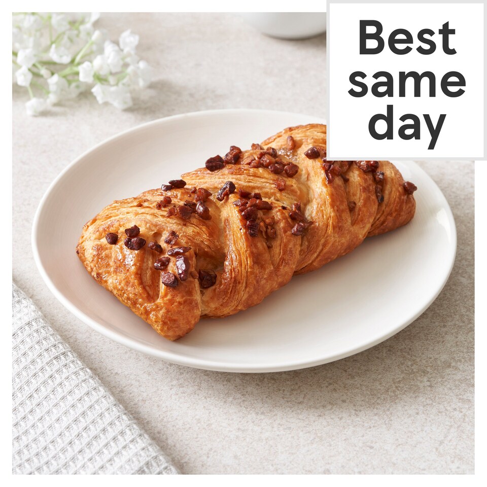 Tesco Maple & Pecan Plait Pastry - Tesco Groceries