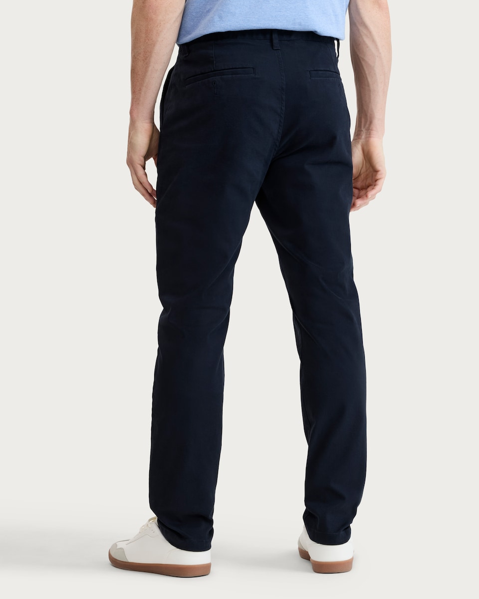 F&F FREEF!T® Slim Leg Chino Trousers in Navy - Tesco Groceries