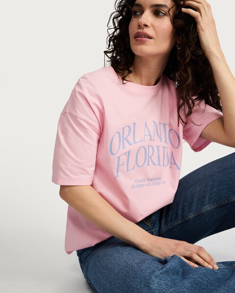 F&F Orlando Florida Slogan Boyfriend Tee in Pink - Tesco Groceries