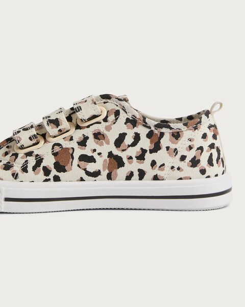F&F Girls Leopard Print Triple Strap Trainers in Neutral - Tesco Groceries