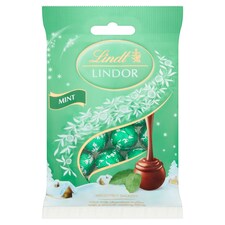 Lindt Lindor Mint Mini Milk Chocolate Truffles 80G - Tesco Groceries