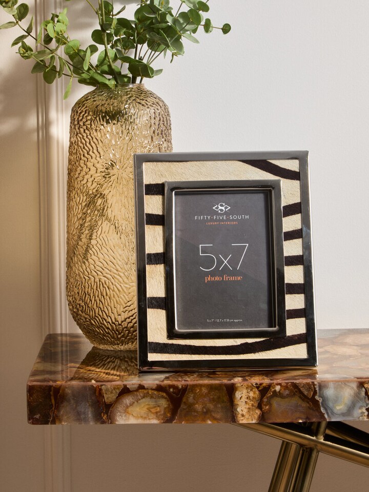 Kensington Townhouse 5in x 7in Zebra Design Photo Frame - Tesco Groceries