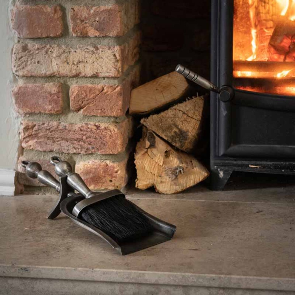 Hearth Tidy Set in Antique Pewter Effect Finish - Steel - L10 x W14 x ...