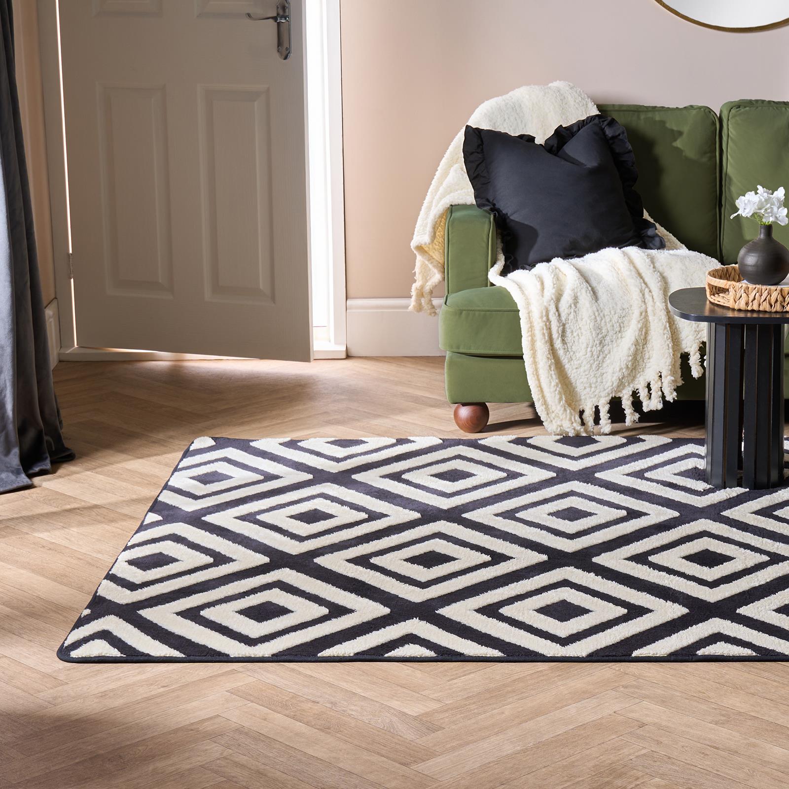 OHS Contrast Tufted Geo Rug Soft Non Slip Floor Carpet Area Mat - 120 x ...