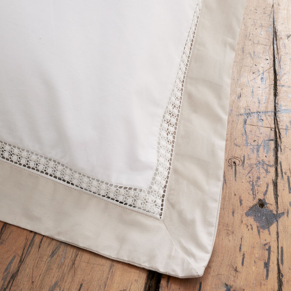Oxford Lace Trim 200 Thread Count Cotton Duvet Cover Set | Cream ...