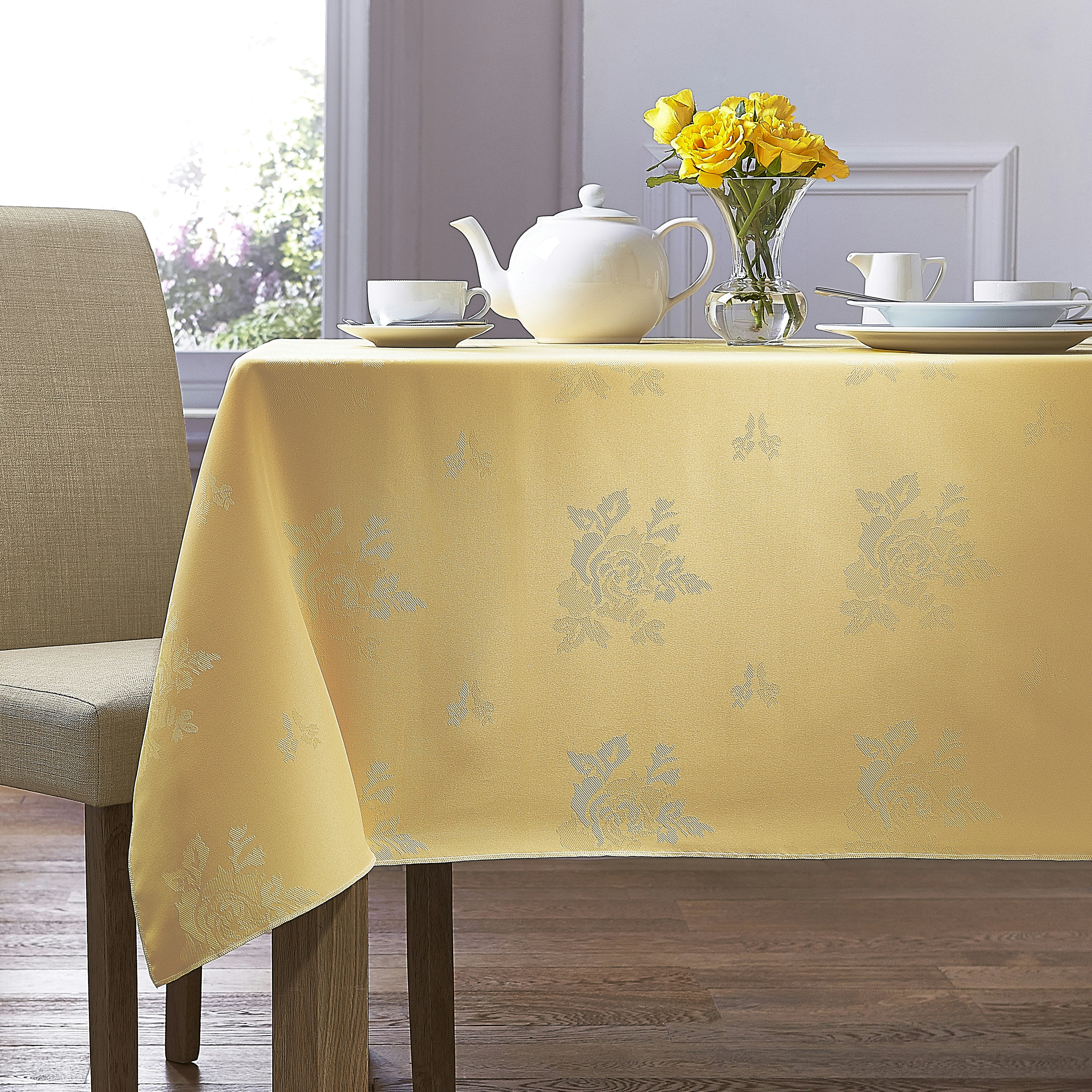 Charlotte Thomas Cezanne Round Tablecloth Lemon CT Insert - 89cm ...