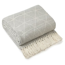 Geo Diamond Collection Recycled Cotton Throw in Silver (90" x 100 ...