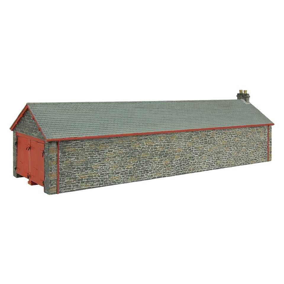 Bachmann Scenecraft Narrow Gauge BL Engine Shed Red (Pre-Built) - Tesco ...