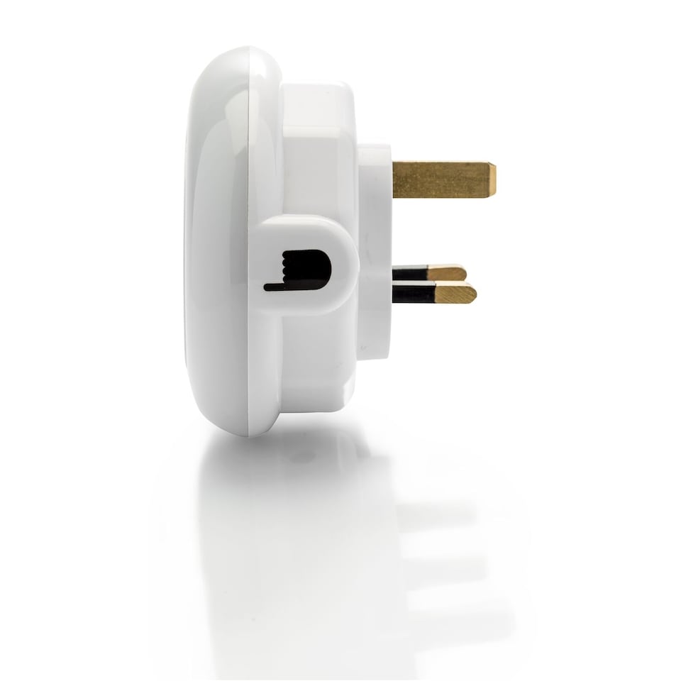 Auraglow Plug Through Colour Changing LED Night Light - Daylight sensor ...