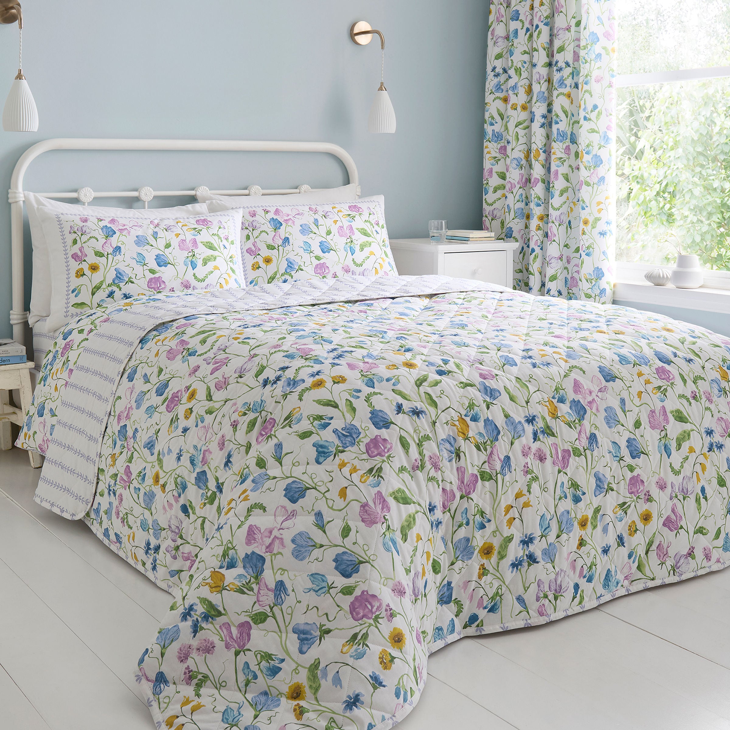 D & D Sweetpea Floral Bedspread Lilac - Tesco Groceries