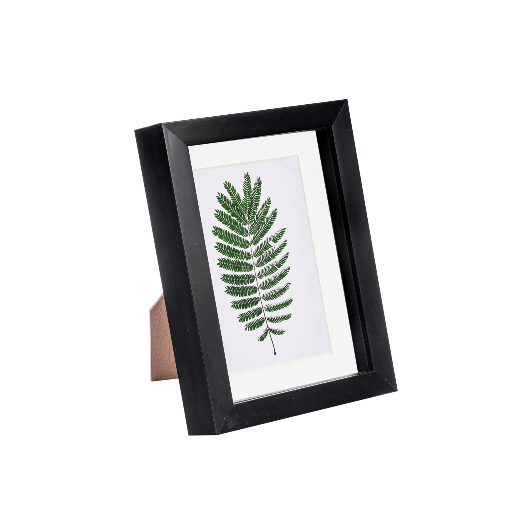 Nicola Spring 5 x 7" Photo Frame - Black/White Mount - 3D Photo Frame ...