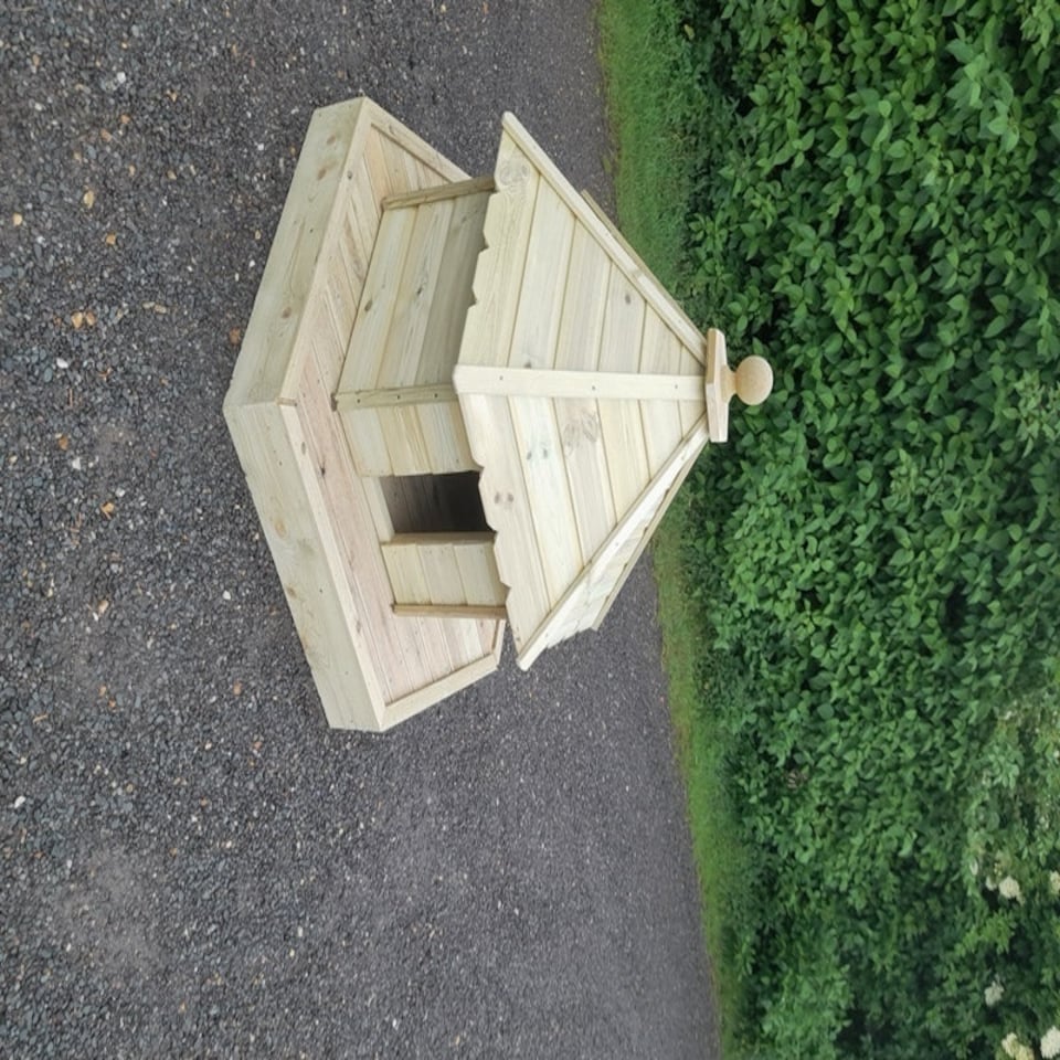 Indian Runner Hexagonal Floating Duck House, Waterfowl Nesting Box for ...