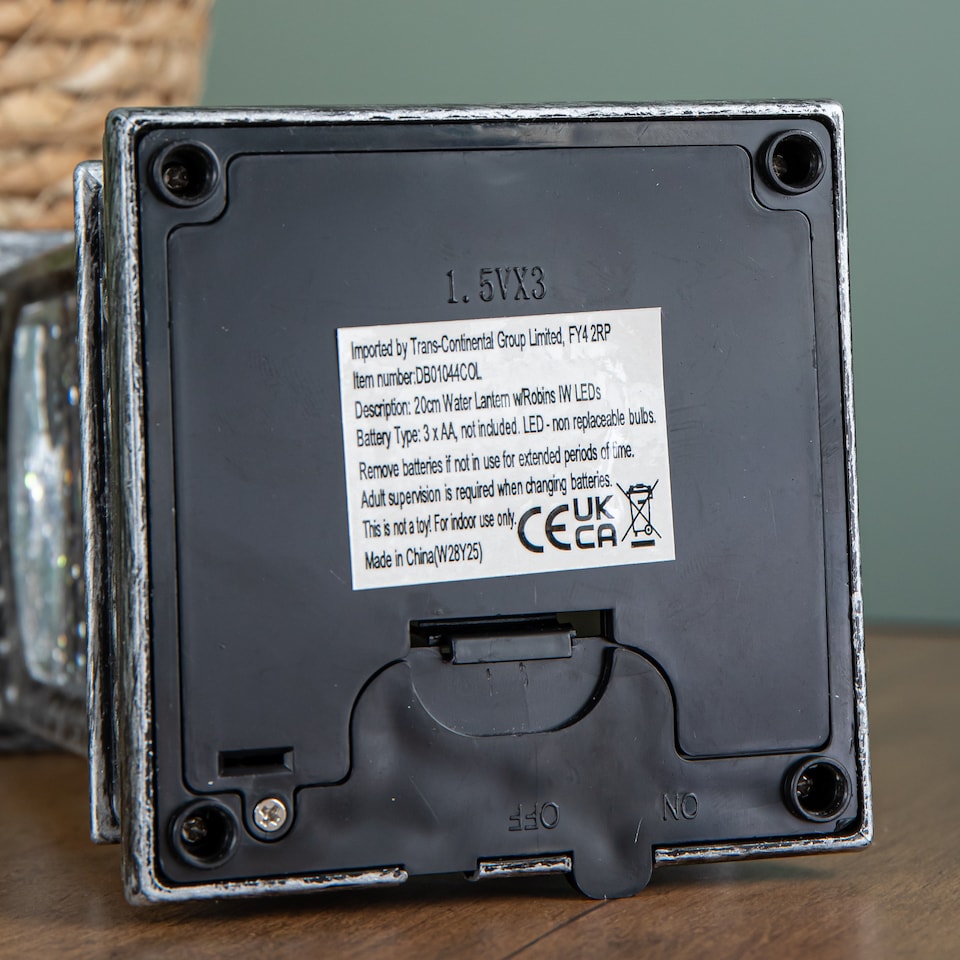 20cm Dual Powered Light up Christmas Robin Water Spinner with White ...