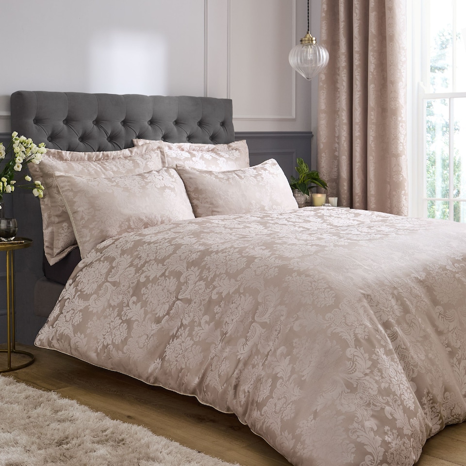 Damask Jacquard Duvet Cover Set | Gold | Champagne Gold | Super King ...