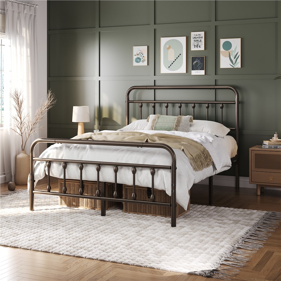Yaheetech Vintage Iron Platform Bed with High Headboard and Footboard ...