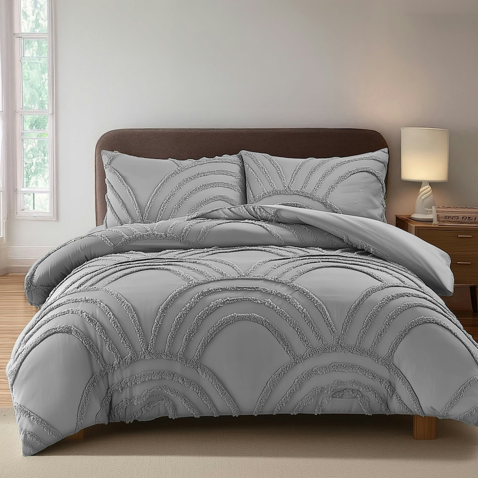 Duvet Cover And Pillowcase Set Silver White Or Green Tufted Luxury ...