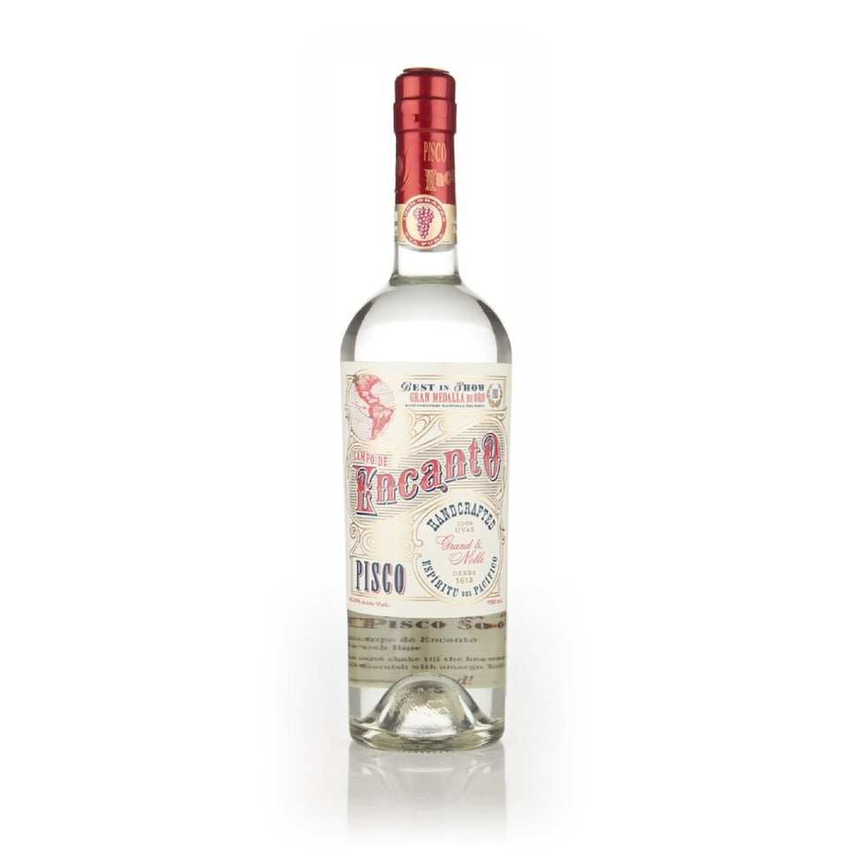 Campo de Encanto Pisco | Clear - Tesco Groceries