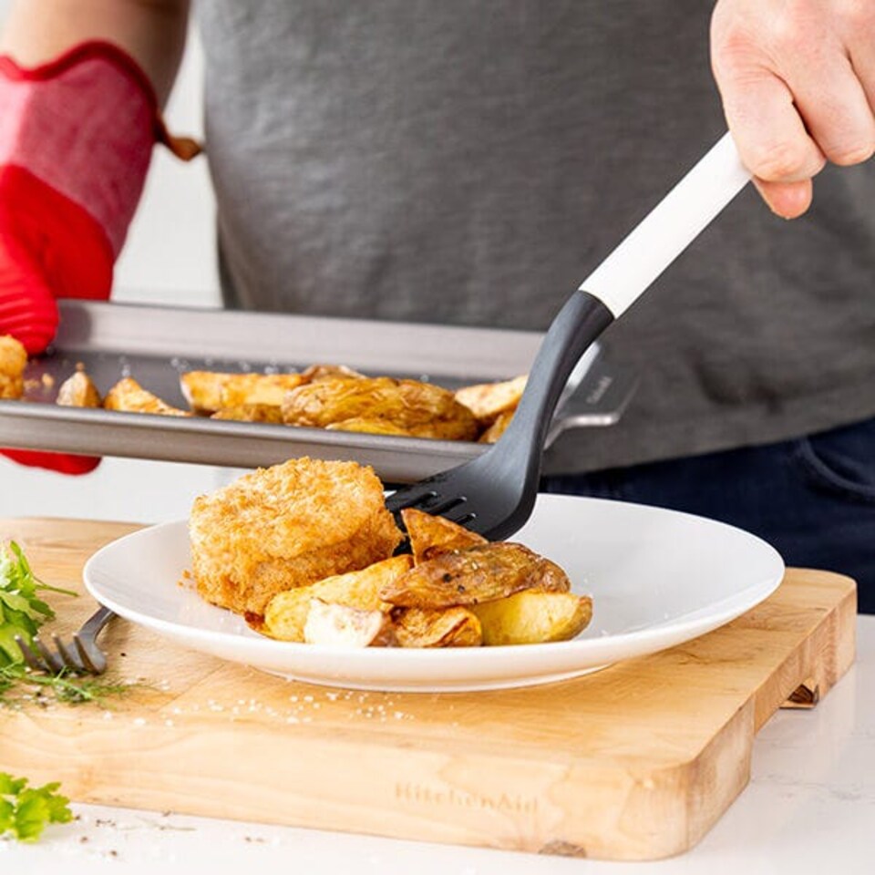 KitchenAid Classic Slotted Turner Porcelain White - Tesco Groceries